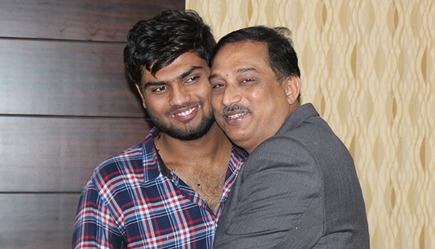 Best birthday surprise for dad - The man who loves you more than his life!